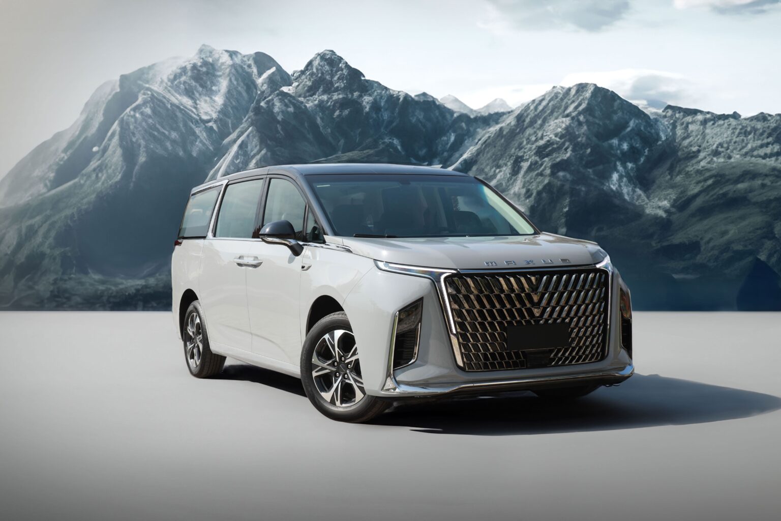 Maxus G90 defines luxury comfort and exceptional experience