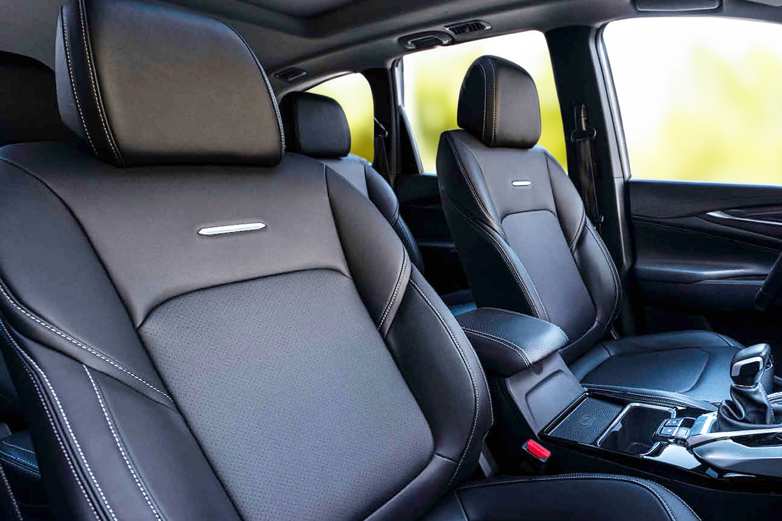 Maxus G50 transform your travel experience with spacious comfort.
